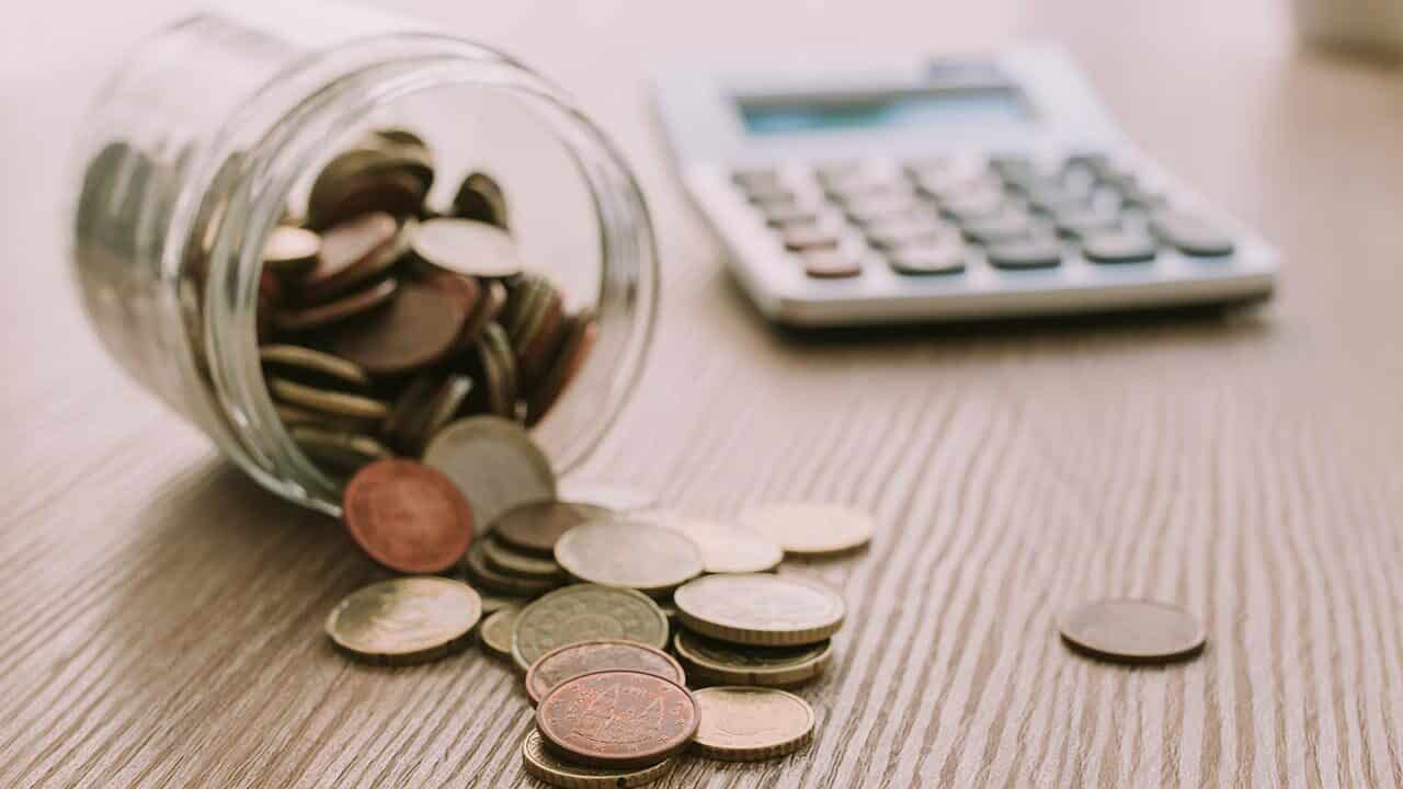 Supérfluo, o que é? Definição, como identificar e cortar gastos excedentes