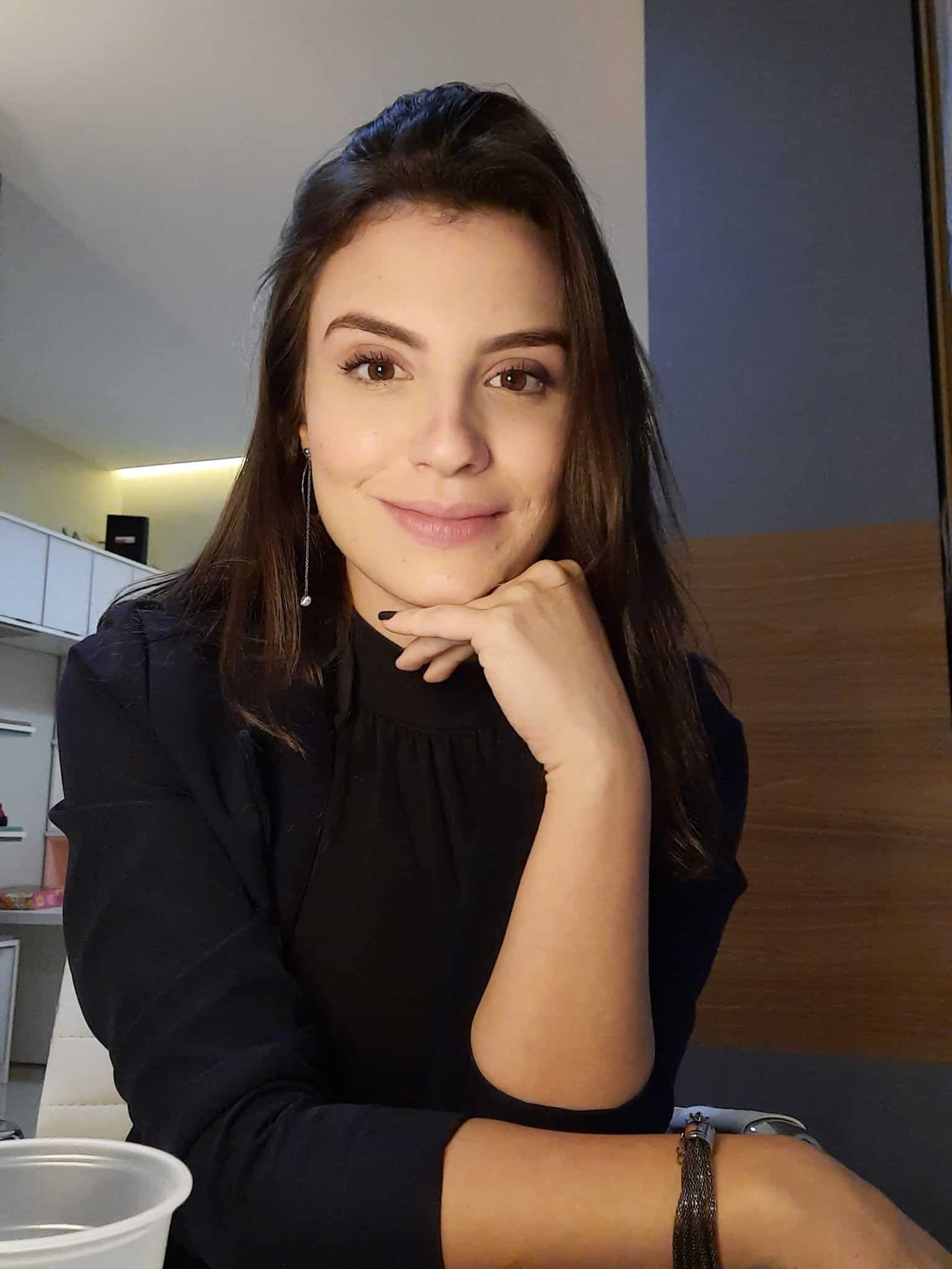 Marcela Fernandes, quem é? Biografia e carreira da sexóloga da Víbrio