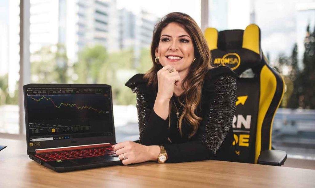 Carol Paiffer: investidora e co-fundadora da ATOM