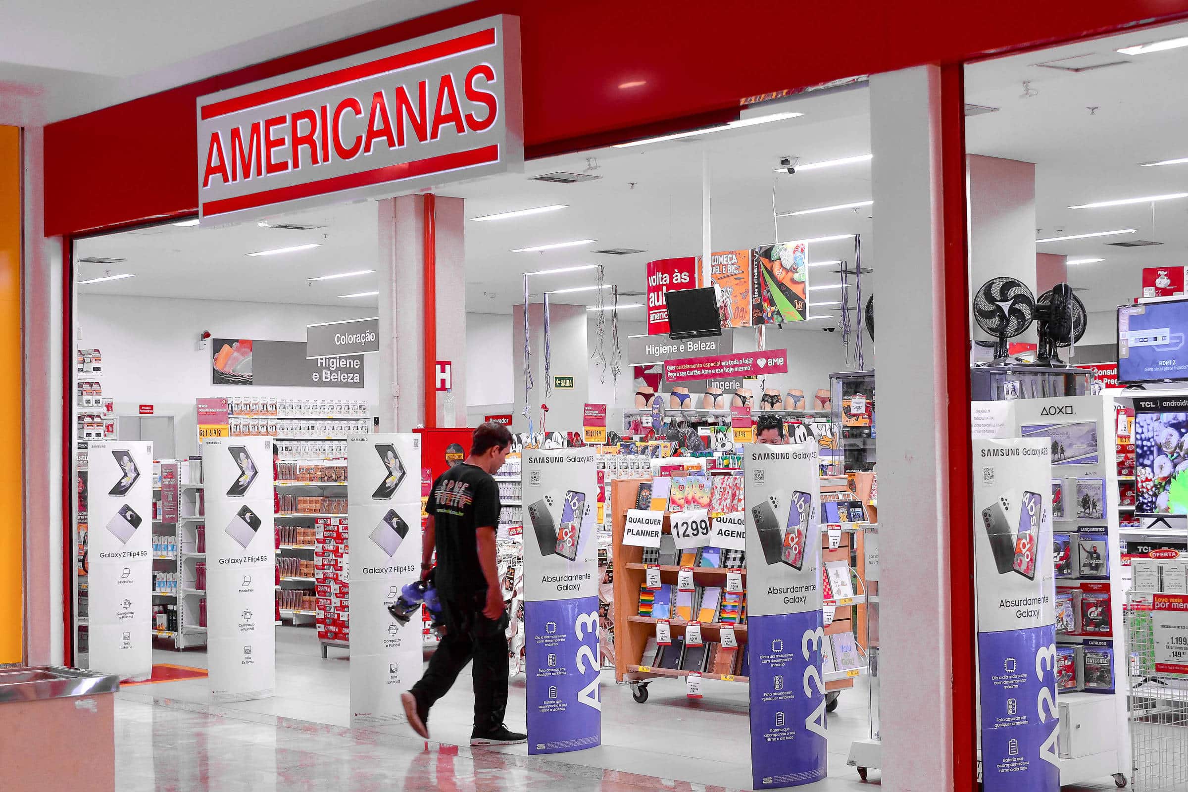 Americanas SUBINDO 300%, ainda dá tempo de COMPRAR? Análise